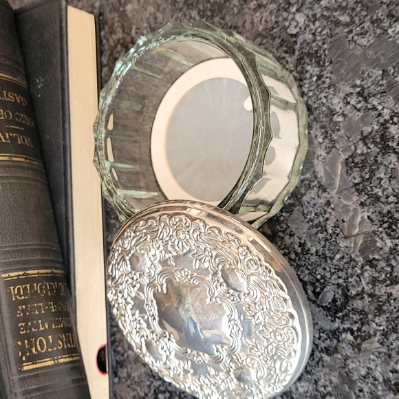 Vintage | Accessories | Vintage Art Deco Glass And Silver Vanity Powder ...